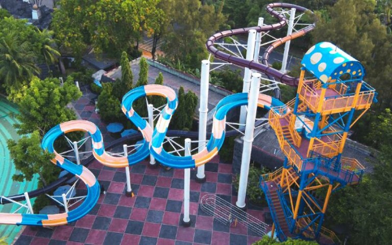 √ Atlantis Ancol: Wahana, Jam Buka & Promo Tiket 2020